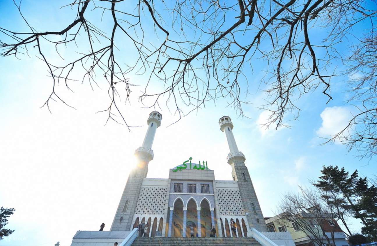Muslim-Friendly | Seoul Private Car Charter to Seoul City / Seoul ...