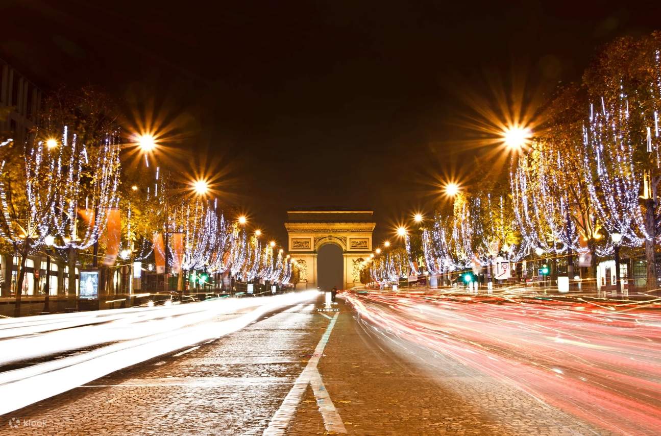Paris Christmas Lights and Markets Family Tour - Klook