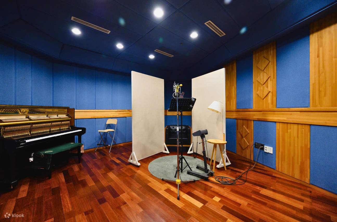K-Pop Recording Experience at KING STUDIO on a trip to Korea - Klook ...