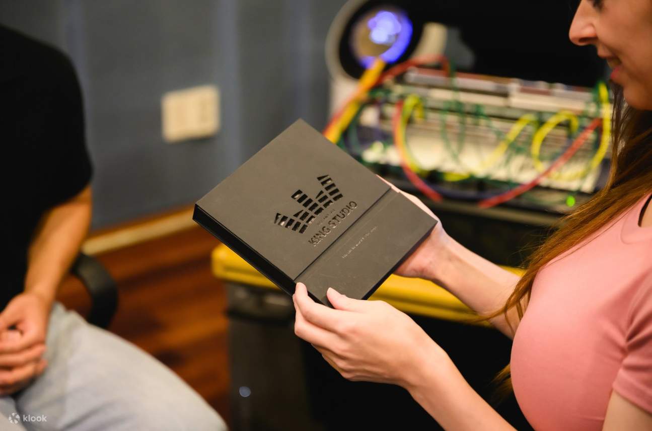 K-Pop Recording Experience at KING STUDIO on a trip to Korea - Klook ...