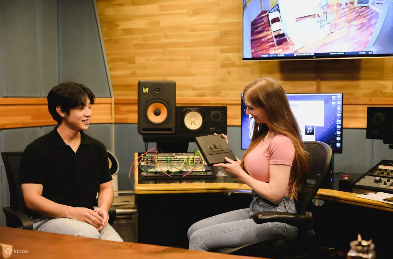 K-Pop Recording Experience at KING STUDIO on a trip to Korea - Klook ...