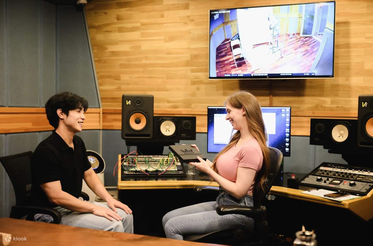 K-Pop Recording Experience at KING STUDIO on a trip to Korea - Klook ...