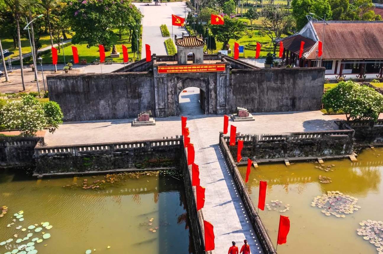 History and Adventure: DMZ & Dark Cave Tour from Hue - Klook Singapore