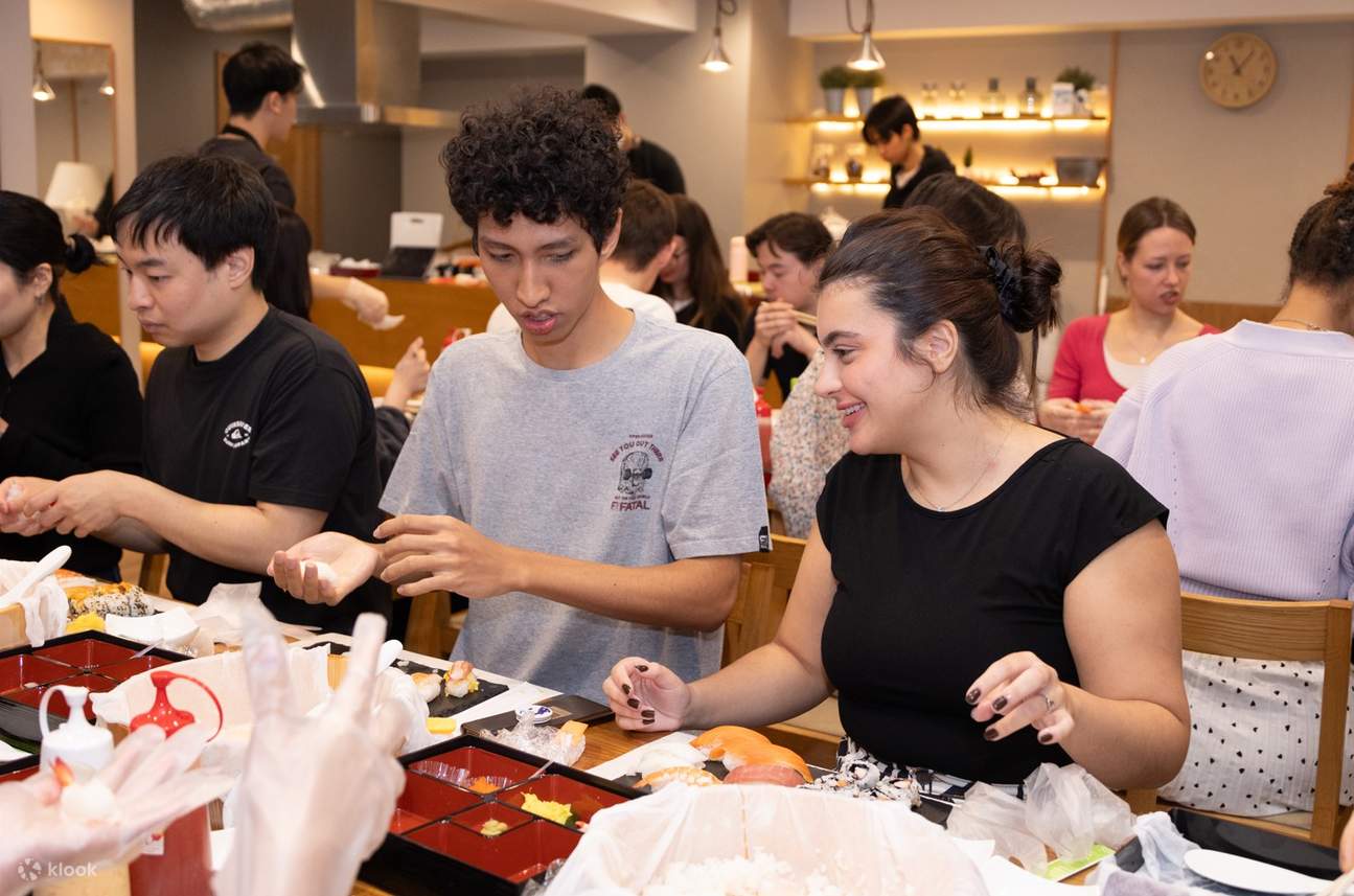 Sushi-Making Class near Tokyo Tower - Klook