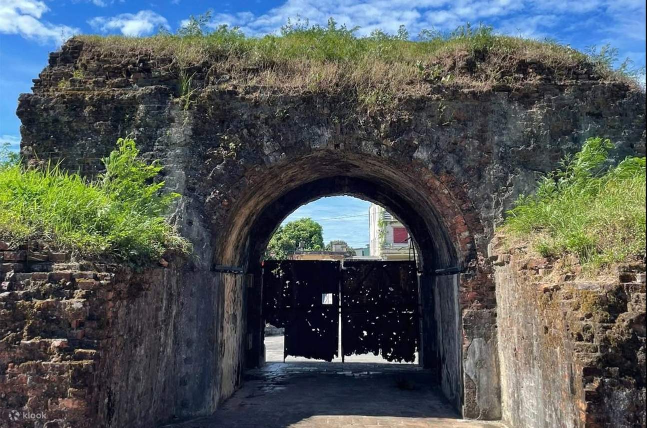 History and Adventure: DMZ & Dark Cave Tour from Hue - Klook Malaysia