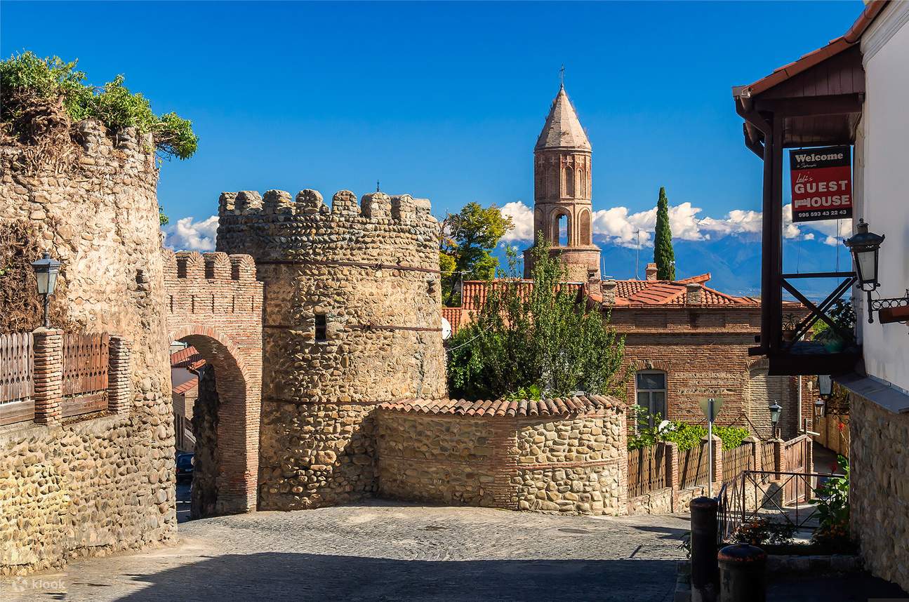 Dari Tbilisi: Biara Bodbe, Sighnaghi, & Tur Sehari Telavi - Klook Indonesia