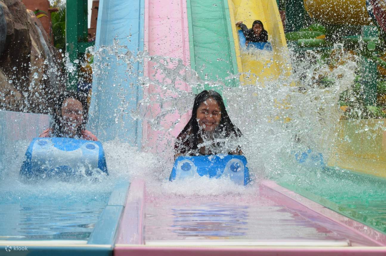 Transera Waterpark Ticket in Bekasi - Klook