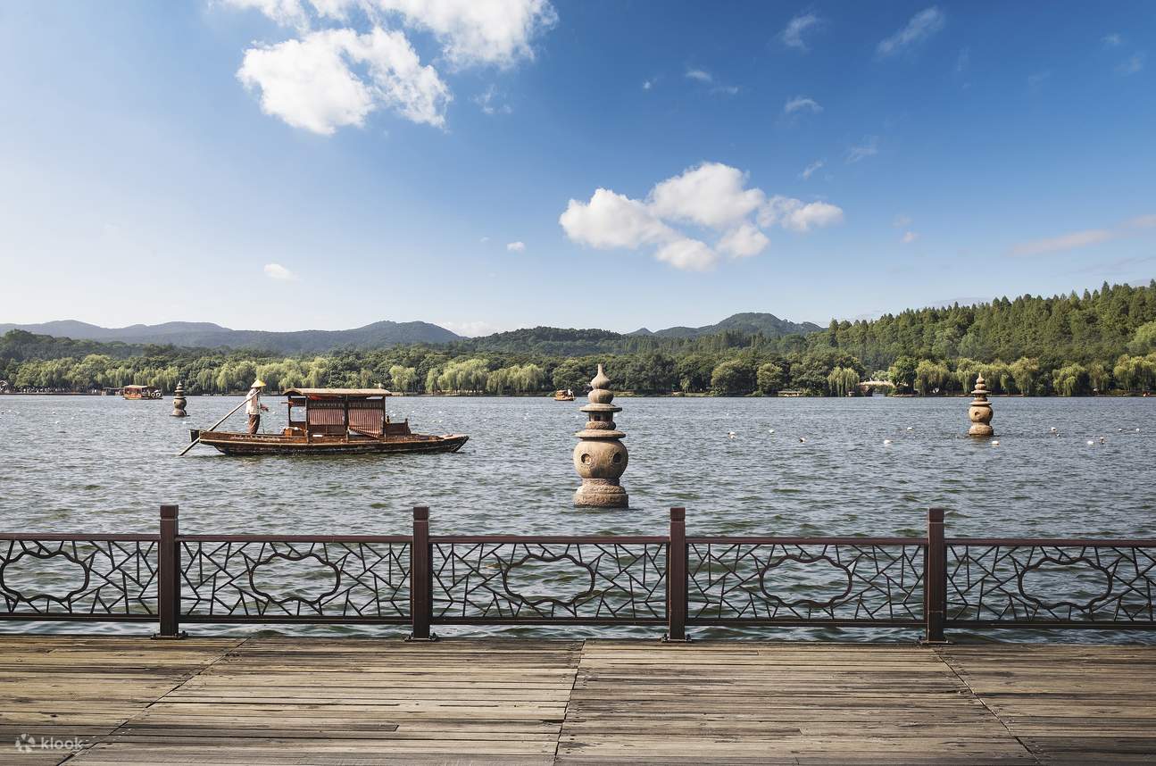 Hangzhou West Lake Classic Half-Day Tour (West Lake Cruise + Leifeng ...