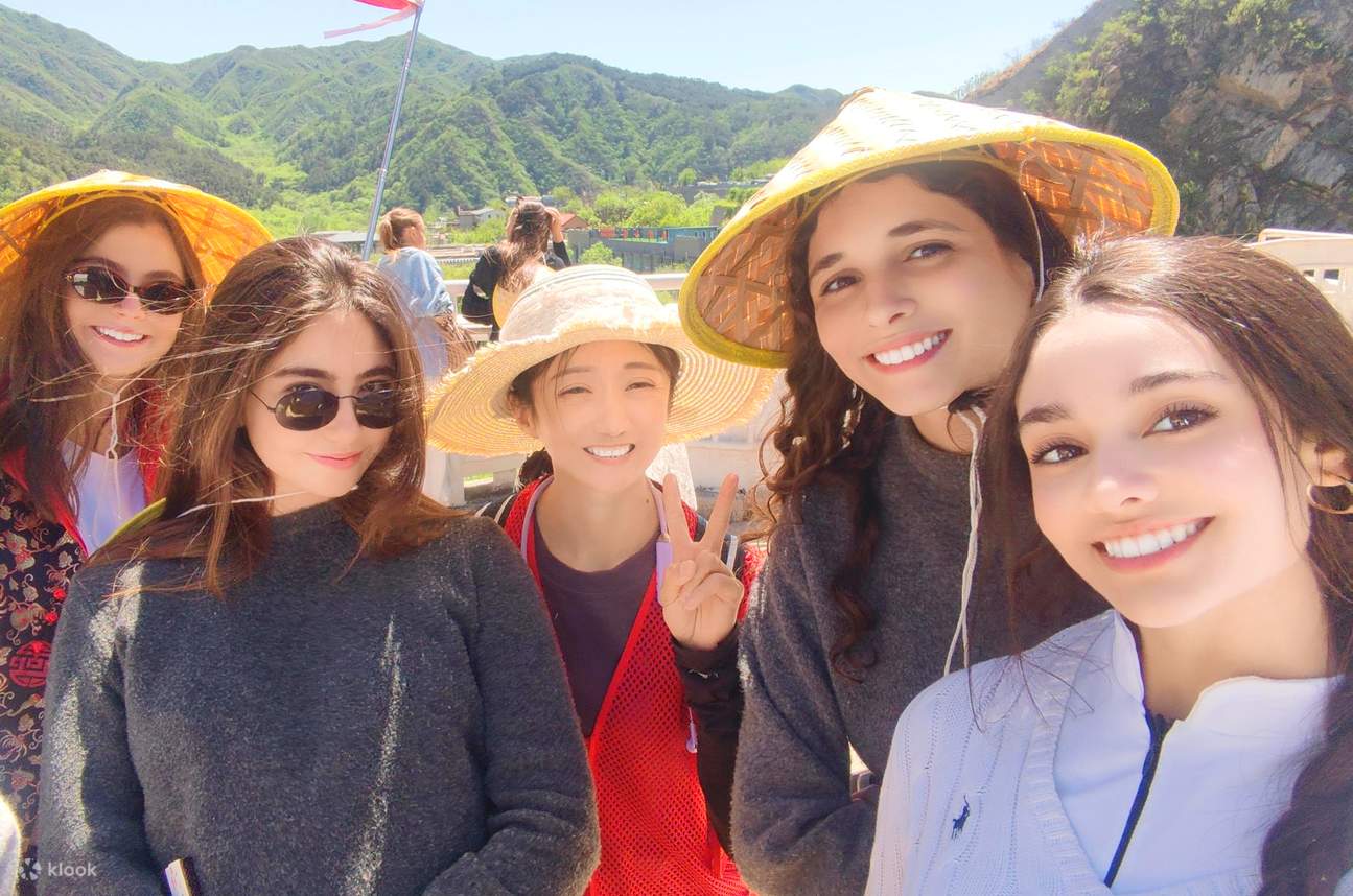 Huanghuacheng Water Great Wall Cruise and Hiking Tour - Klook