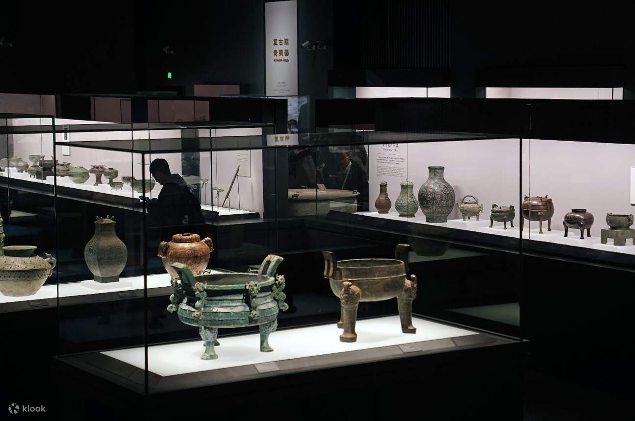 3-Hour Shanghai Museum Discovery Group Tour - Klook