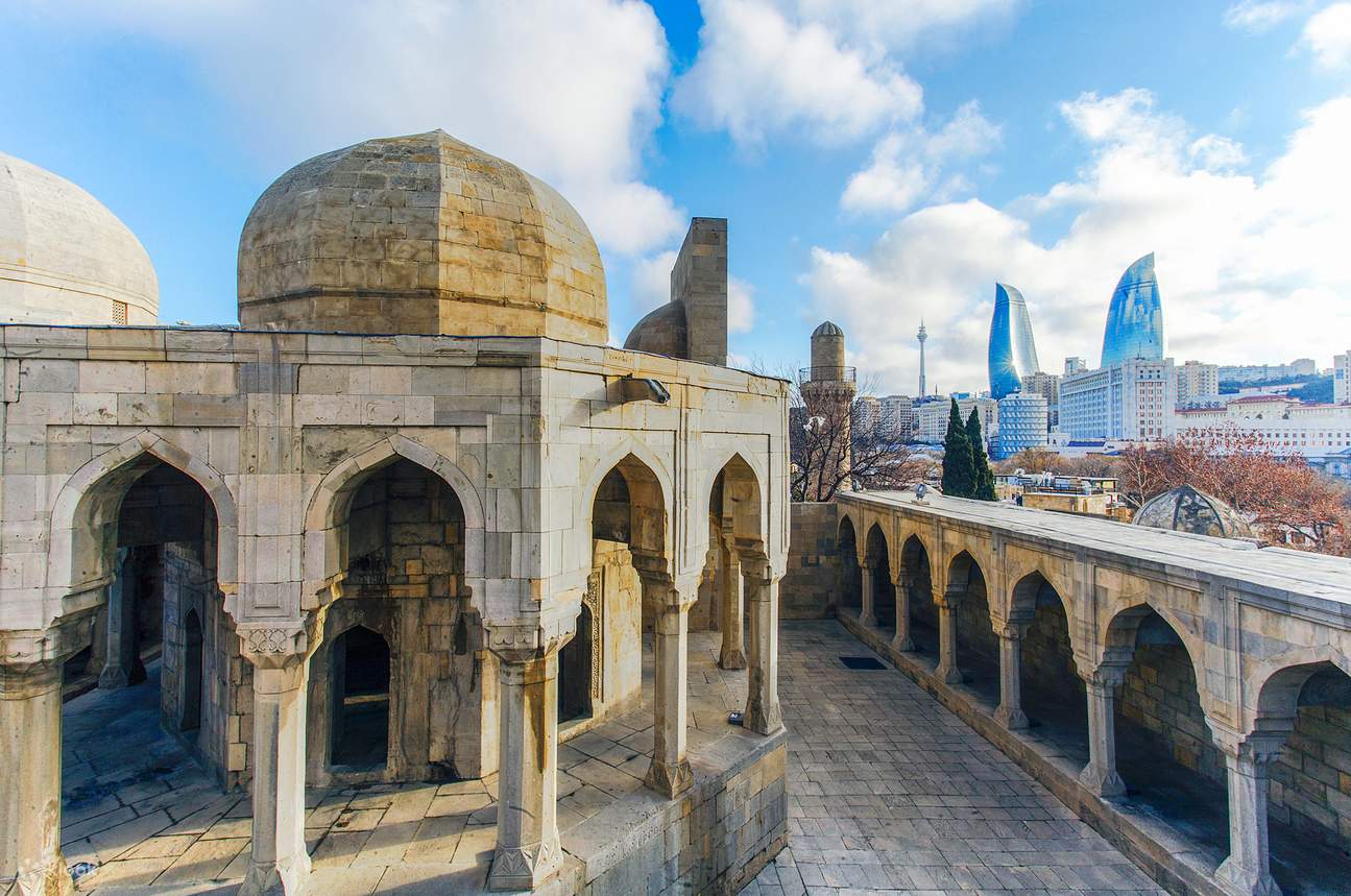 Baku modern and old city tour - Klook