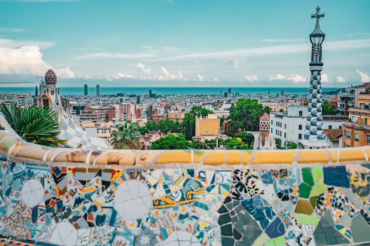 Explore the Magic of Park Güell: A Gaudí Masterpiece Tour (No Ticket ...