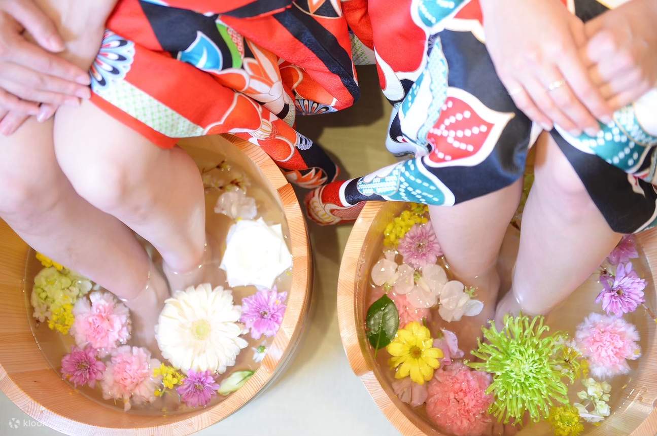 Arashiyu Foot Bath Cafe dan Blissful Foot Massage di Kyoto - Klook ...