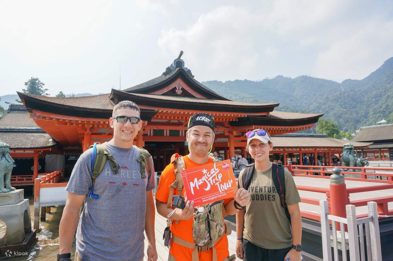 Excursion d'une demi-journée à Miyajima : Visite guidée historique à ...