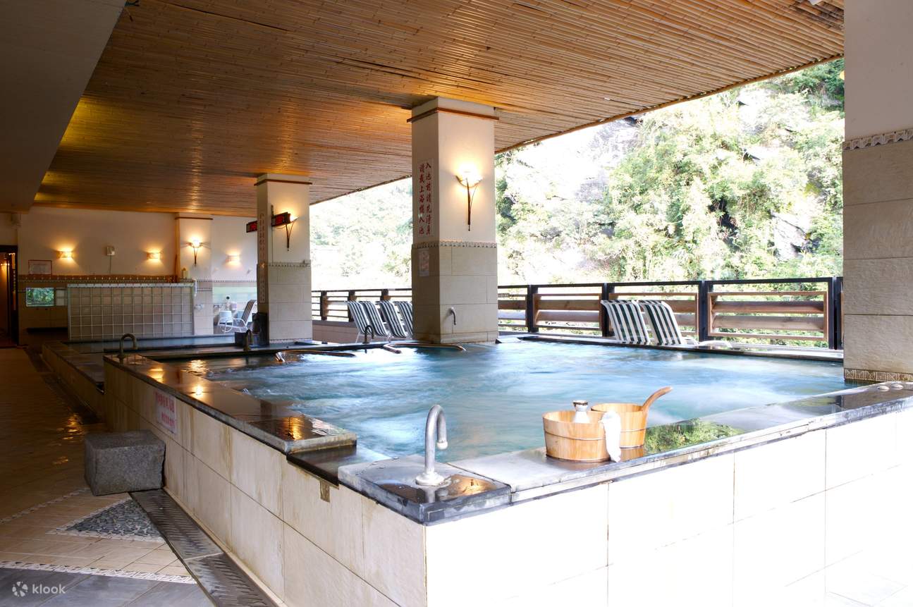 New Taipei｜Wulai Famous Hot Spring Club｜Public Pool・Hot House (Hot ...