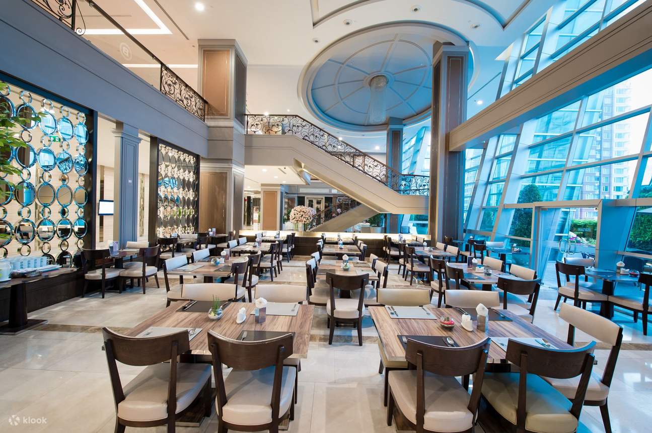 The Berkeley Dining Room in The Berkeley Hotel Pratunam - Klook