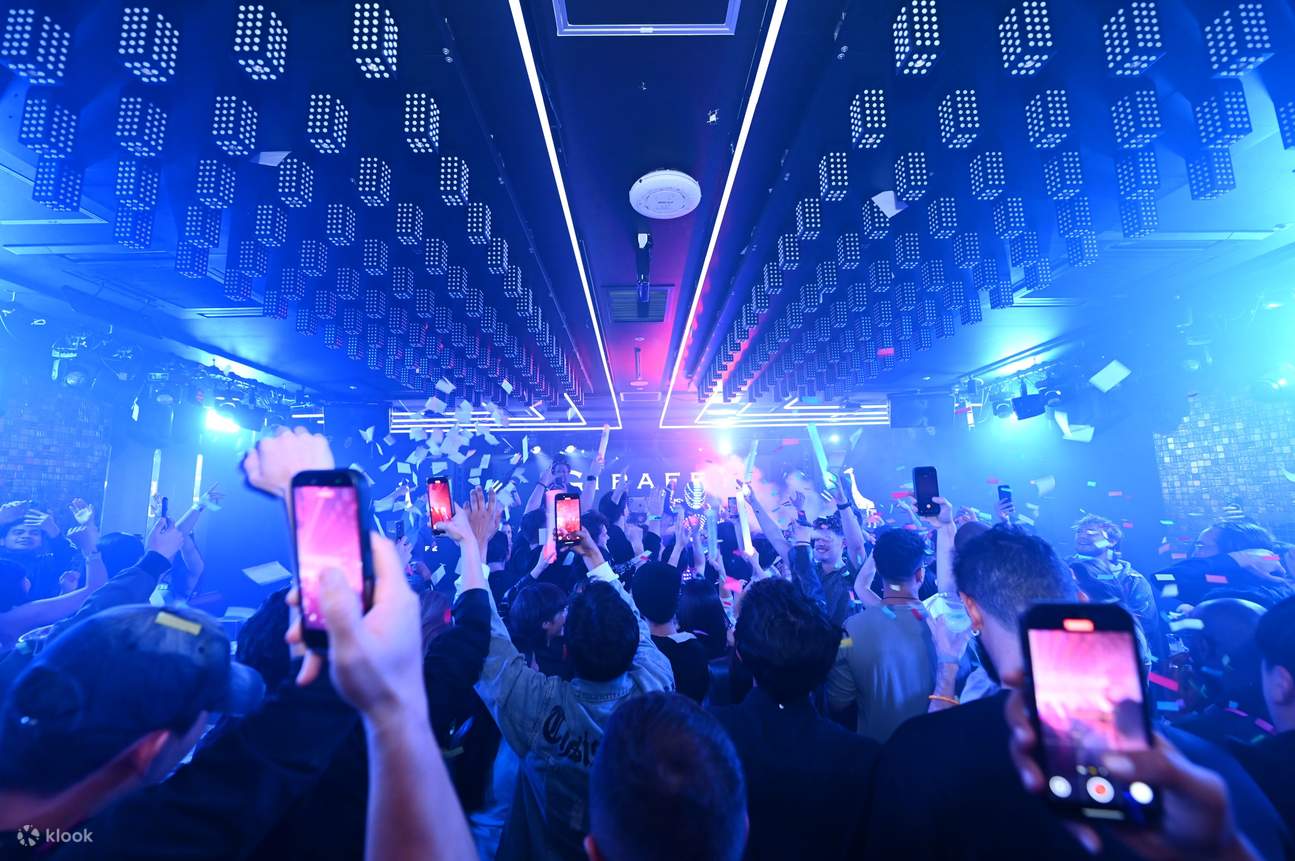 GIRAFFE admission ticket (Osaka nightclub) - Klook