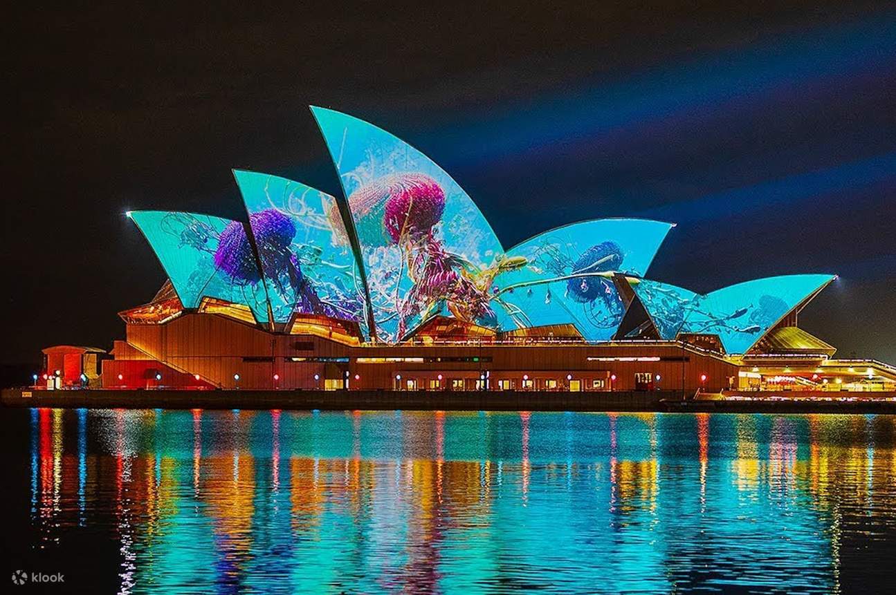 Vivid Sydney Catamaran Cruise with Canapes and Drink - Klook ...