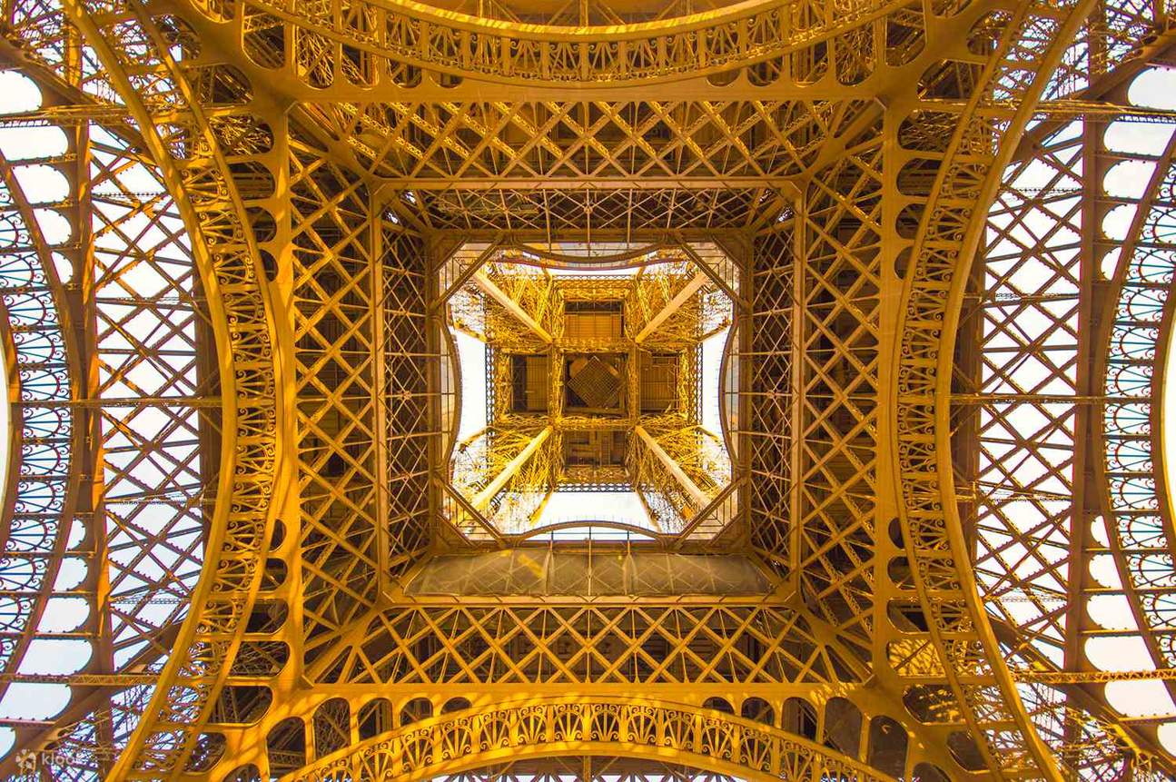 Eiffel Tower Summit Tour - Klook Canada