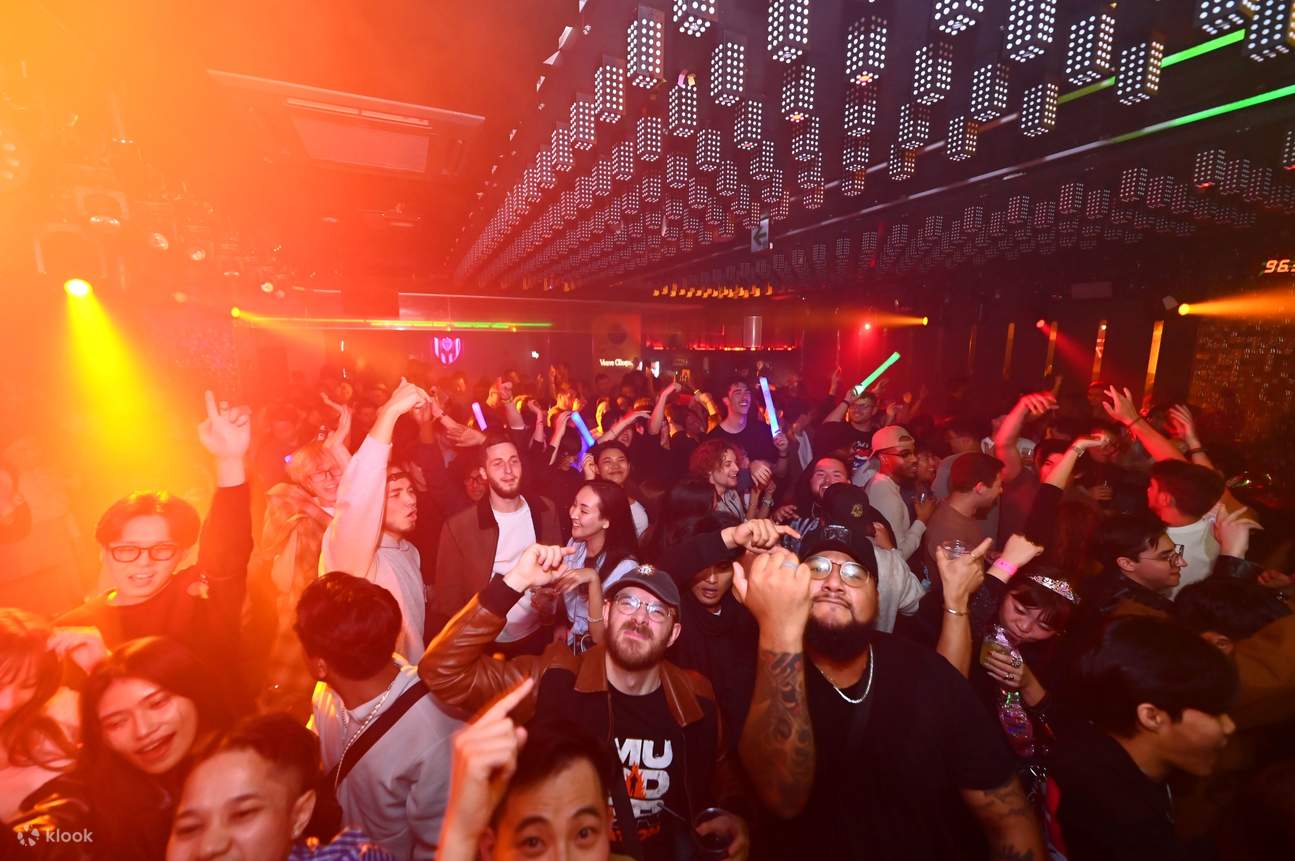 GIRAFFE admission ticket (Osaka nightclub) - Klook Australia