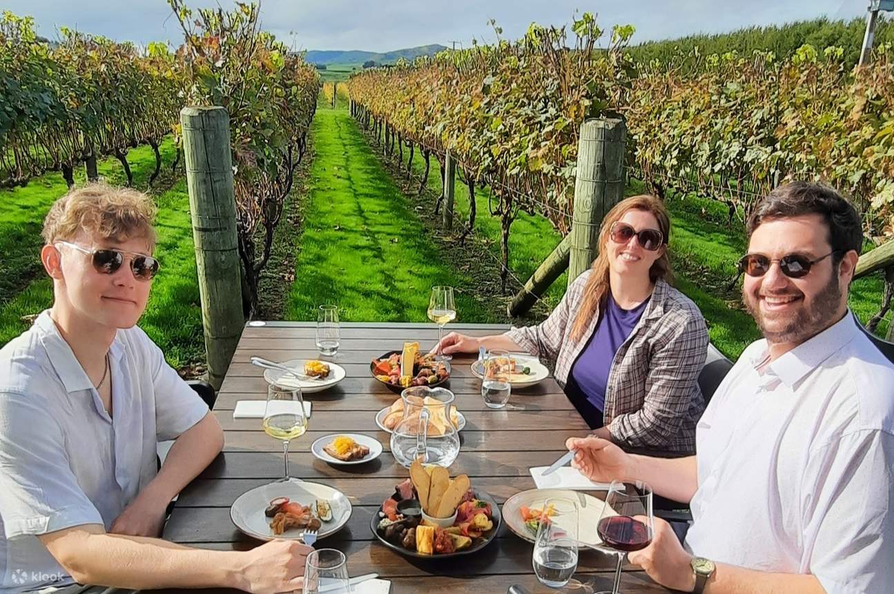 Martinborough Winery and Foodie Day Tour - Klook Philippines
