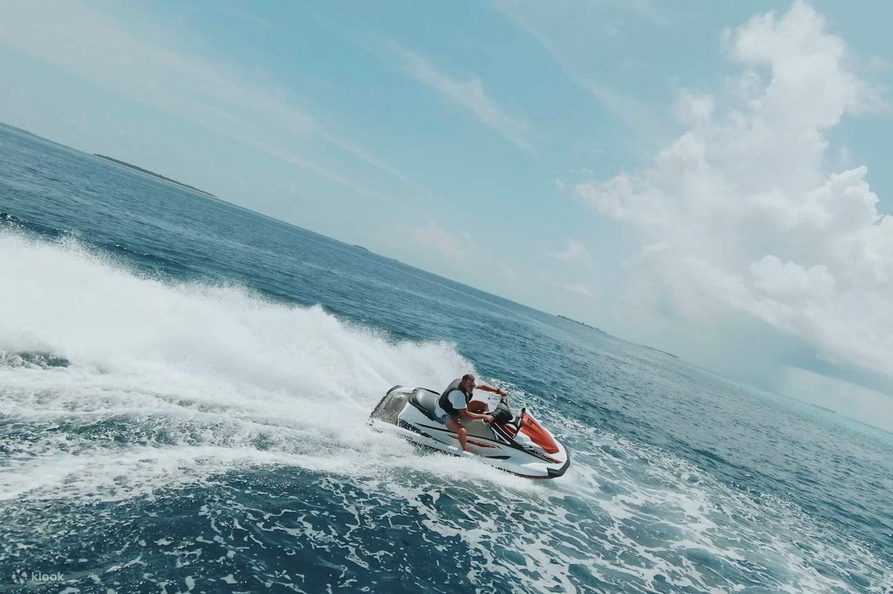 Bogmalo: Mabilis na Pag-angkas sa Jet Ski - Klook Estados Unidos