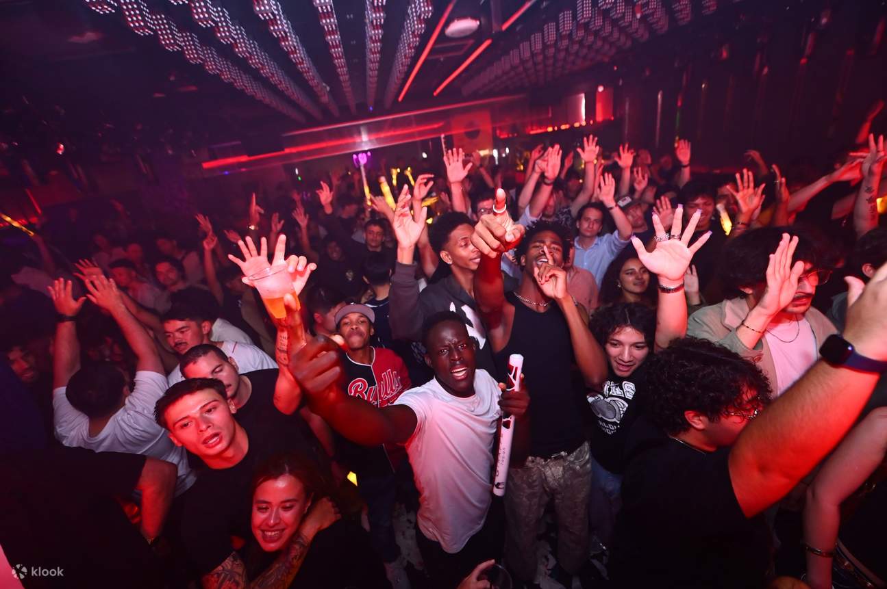 GIRAFFE admission ticket (Osaka nightclub) - Klook