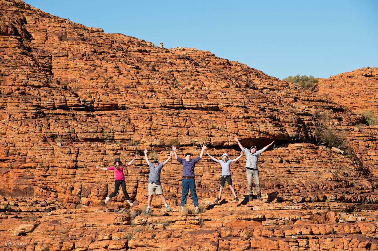 Tour de camping de 3 días por Uluru y Kata-Tjuta - Klook Estados Unidos
