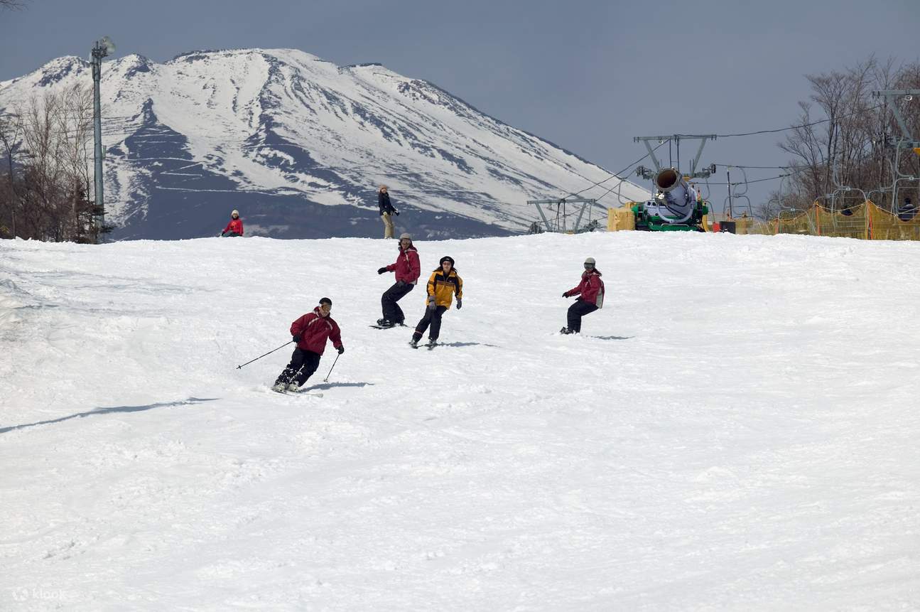 Mt. Fuji - Fujiyama Snow Ski Resort Yeti Day Trip from Tokyo - Klook ...