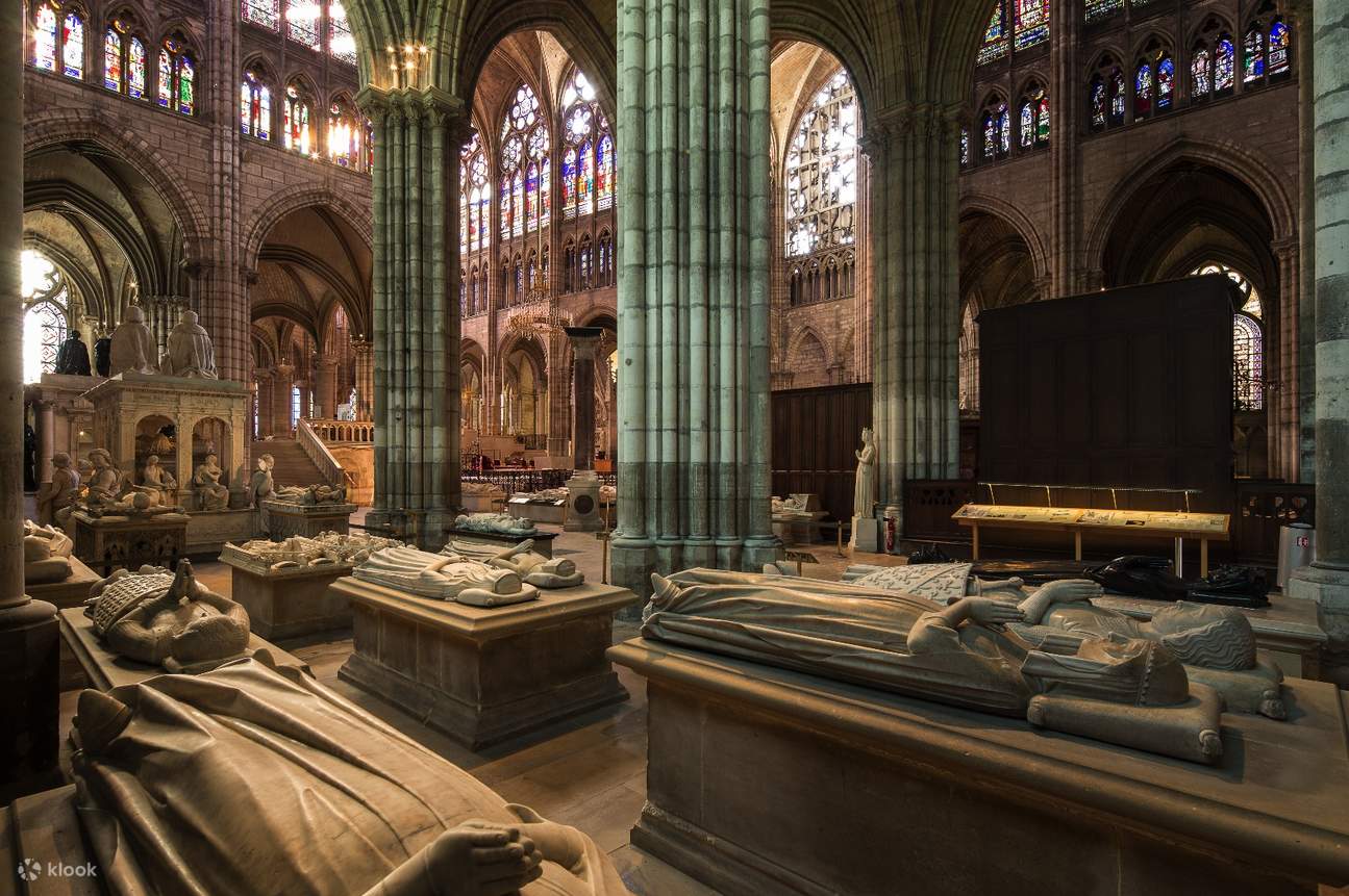 Saint-Denis Basilica Cathedral Skip-the-Line Ticket di Paris, Prancis ...