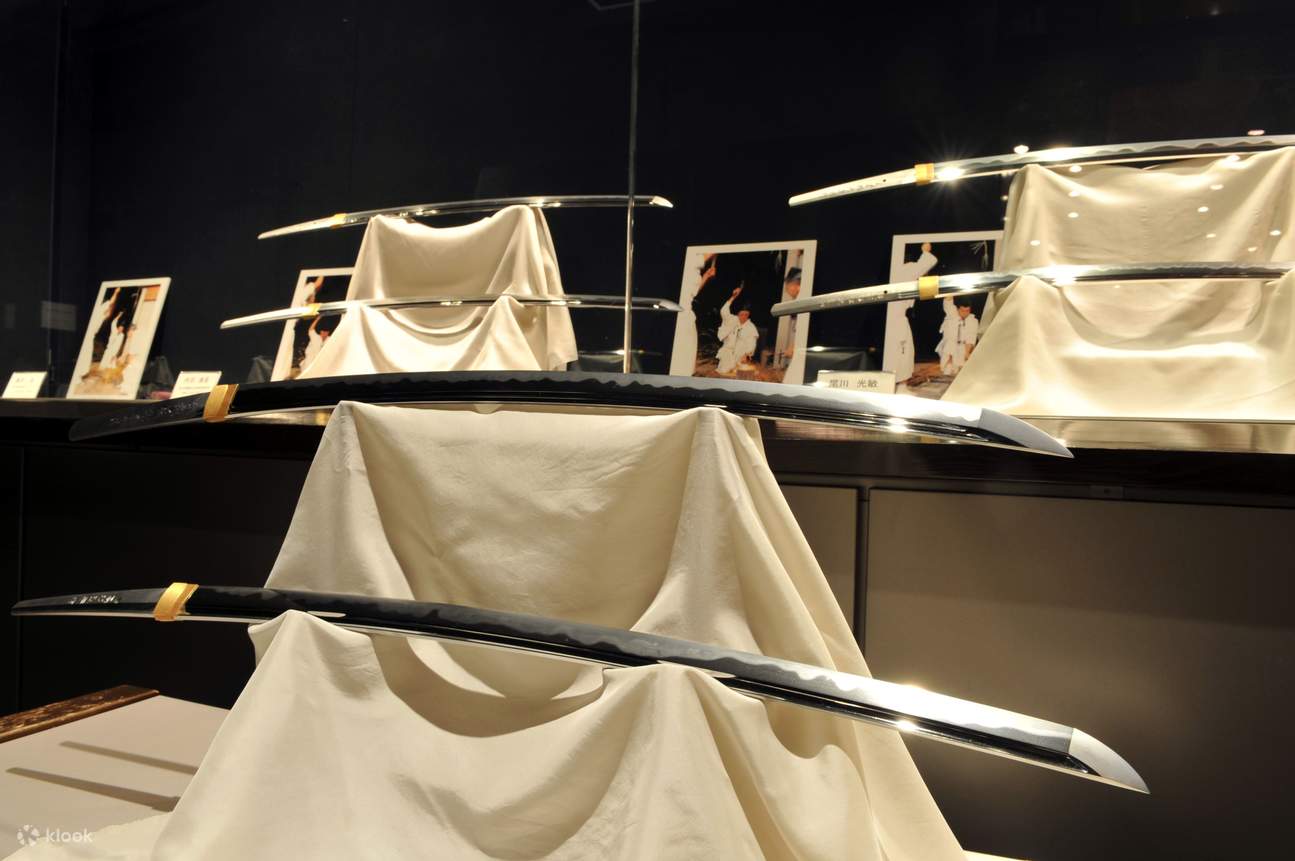 Japanese culture spot! Seki Kaji Denshokan and Mino Washi paper making ...