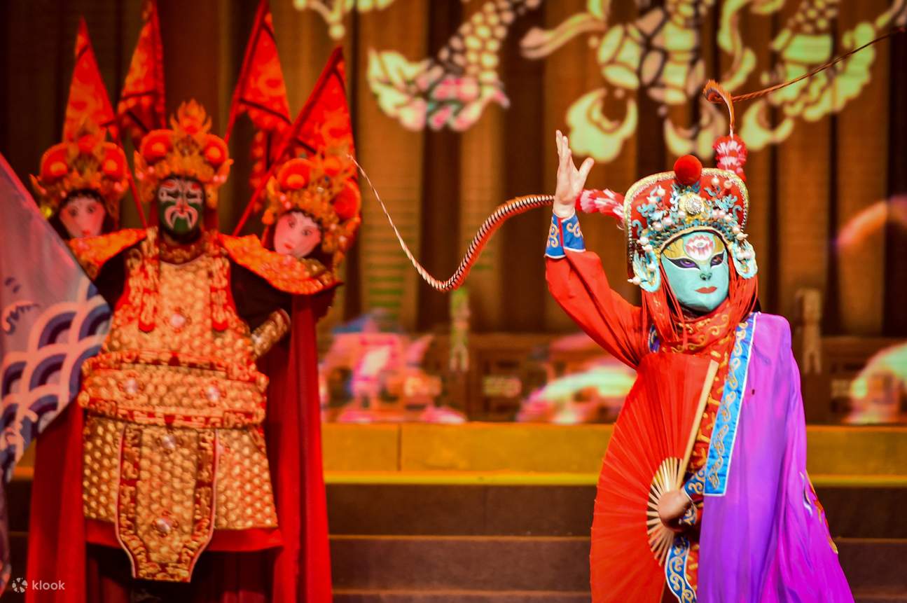 "Hibiscus National Essence" Sichuan Opera Face Changing (with ...