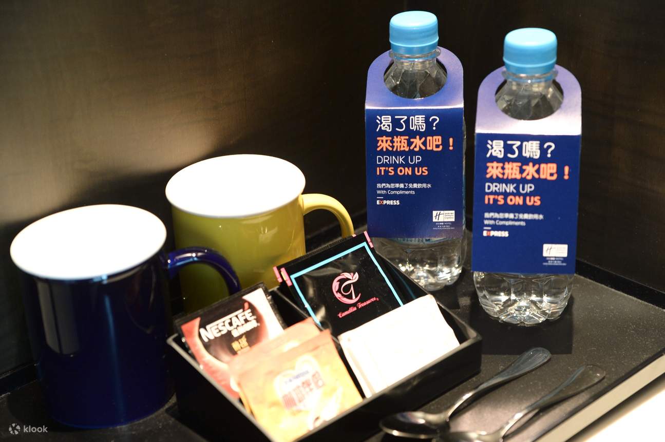 1-night Stay at Holiday Inn Express Hong Kong Kowloon CBD2 - Klook