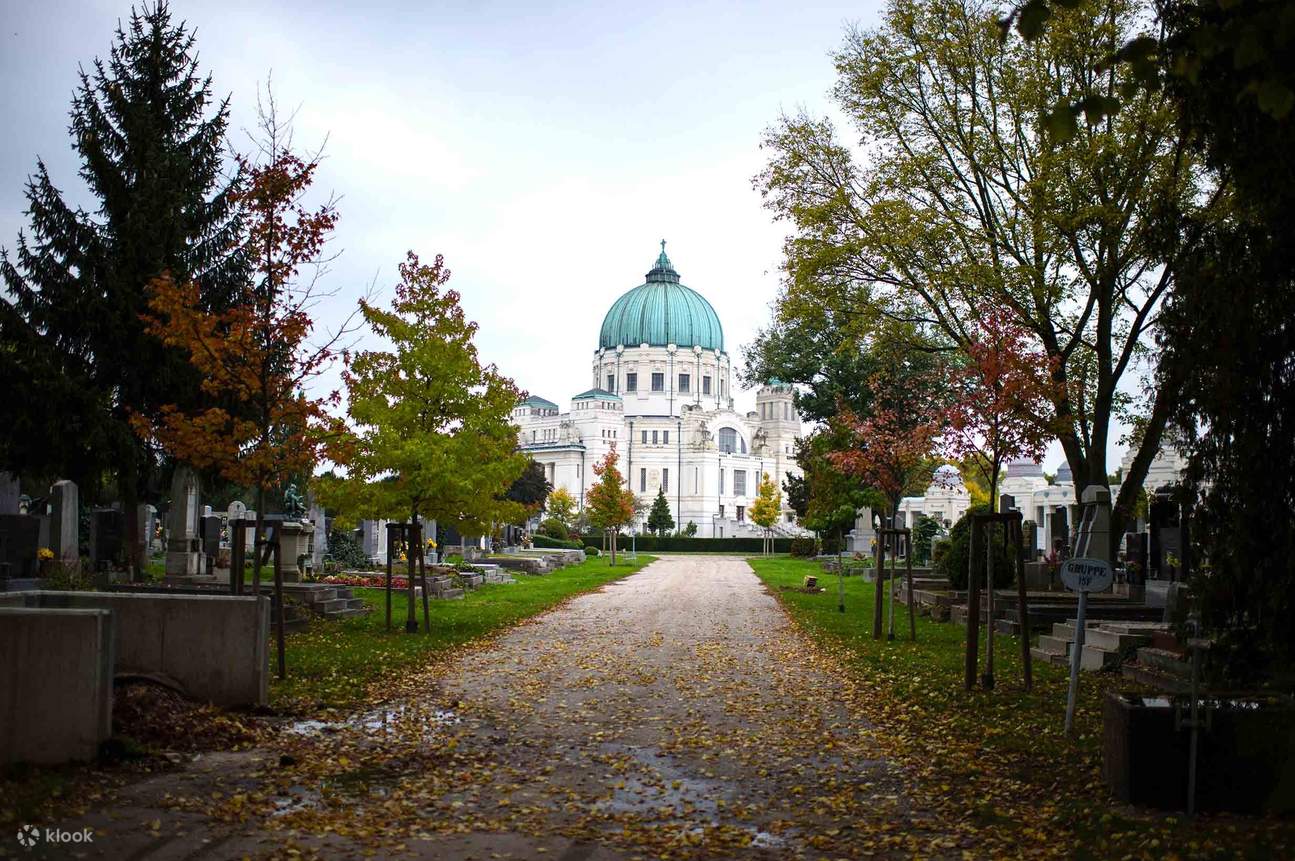 Vienna: Guided tour of the Central Cemetery - Klook États-Unis
