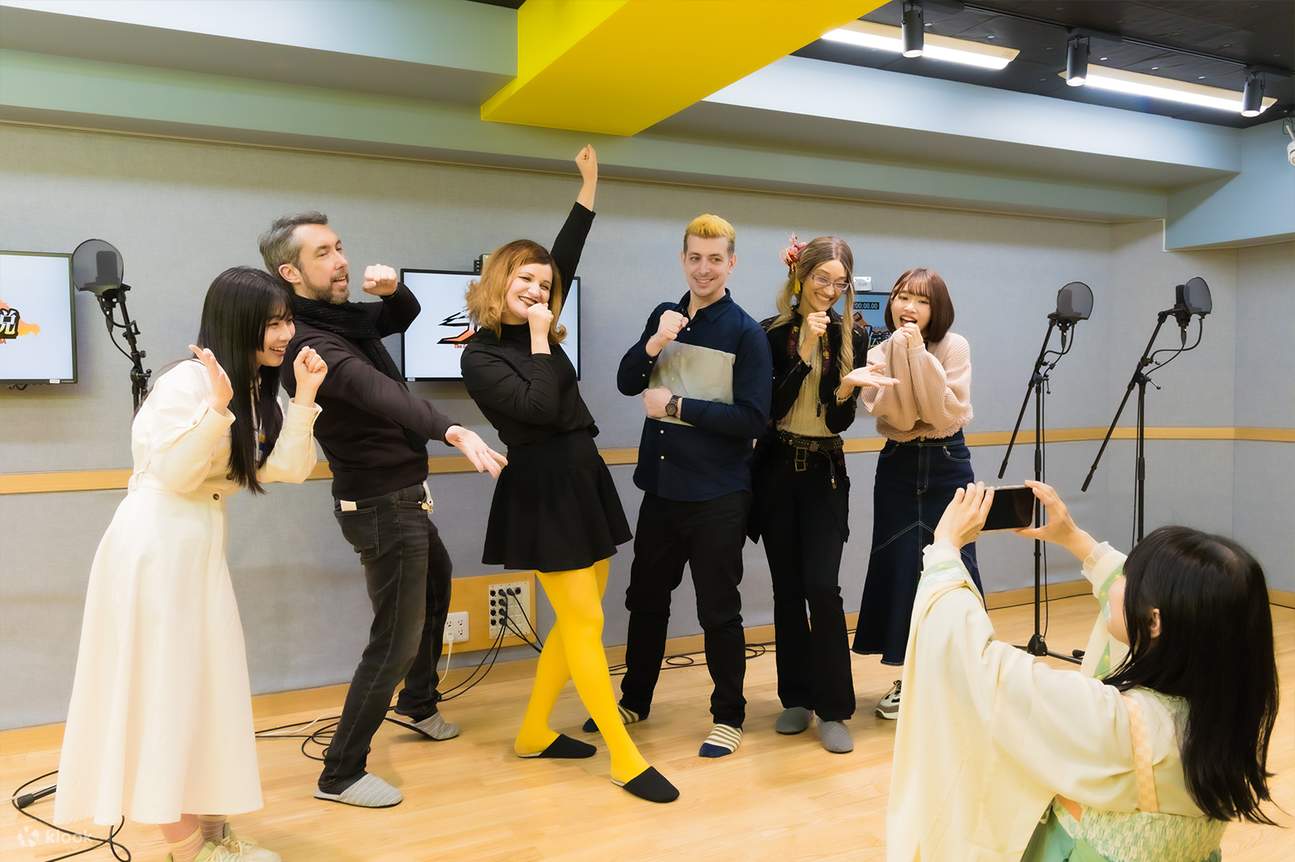 Tokyo Cosplay / English Voice Actor Experience (Studio under animate ...