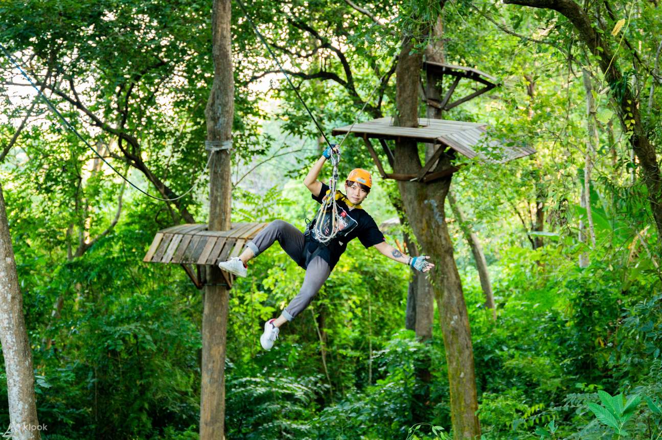 Expérience de tyrolienne au parc aventure Tarzan de Phuket - Klook ...