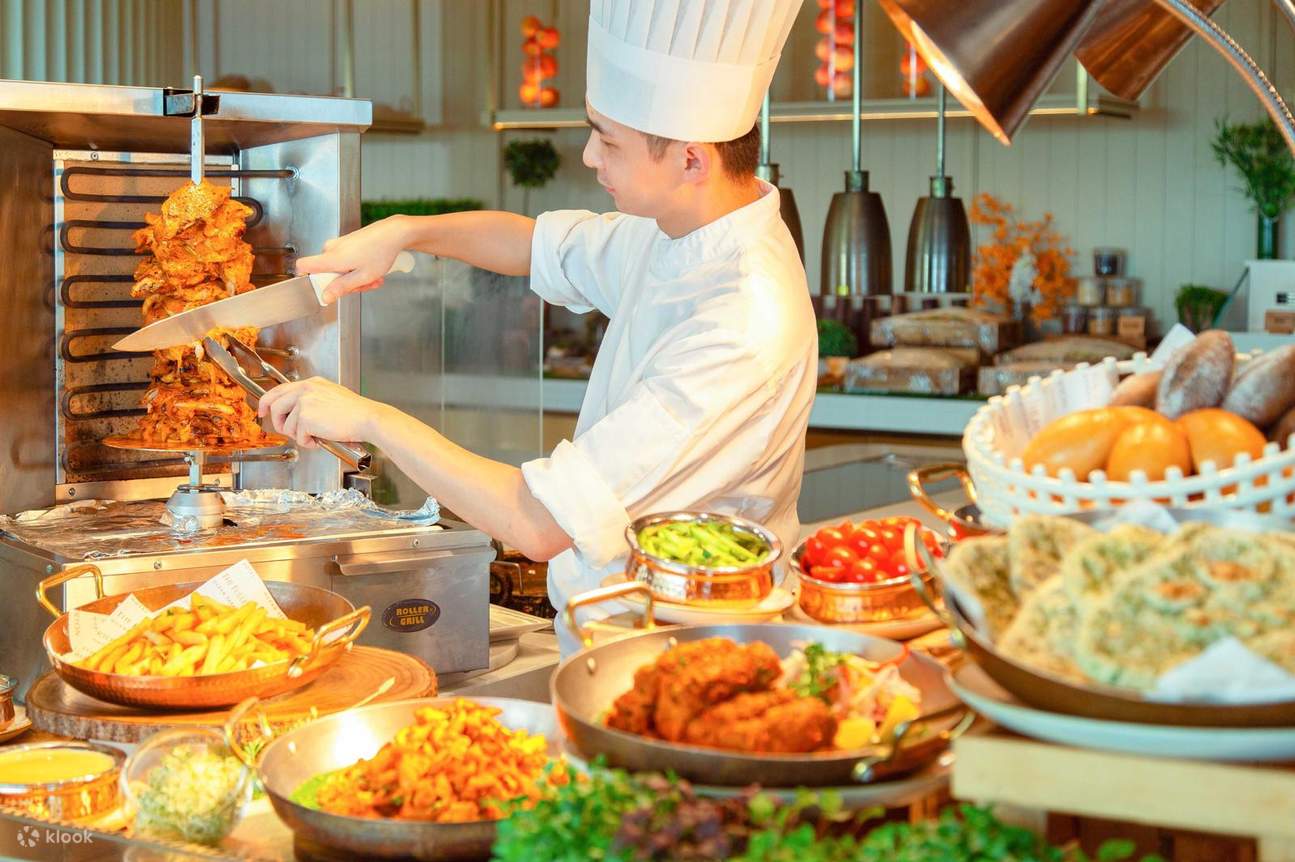 The Fullerton Ocean Park Hotel Hong Kong | Lighthouse Café | Lunch ...