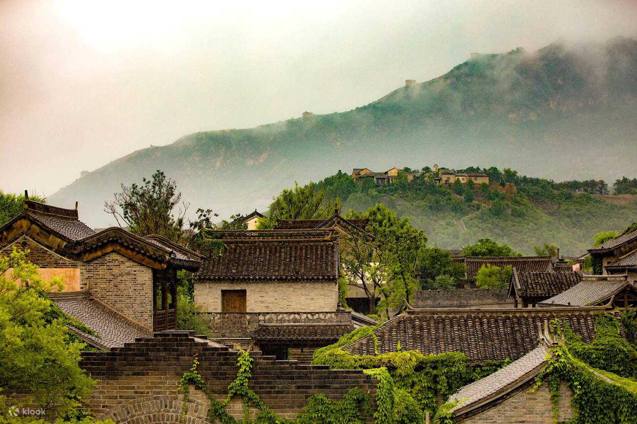 2-Day Tour to Gubei Water Town and Simatai Great Wall from Beijing [5 ...