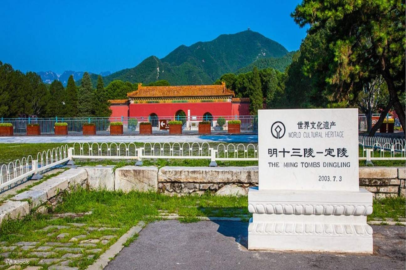 Vạn Lý Trường Thành Bát Đạt Lĩnh Bắc Kinh + Lăng mộ Đinh lăng thời nhà Minh + Tour tham quan tổ ...