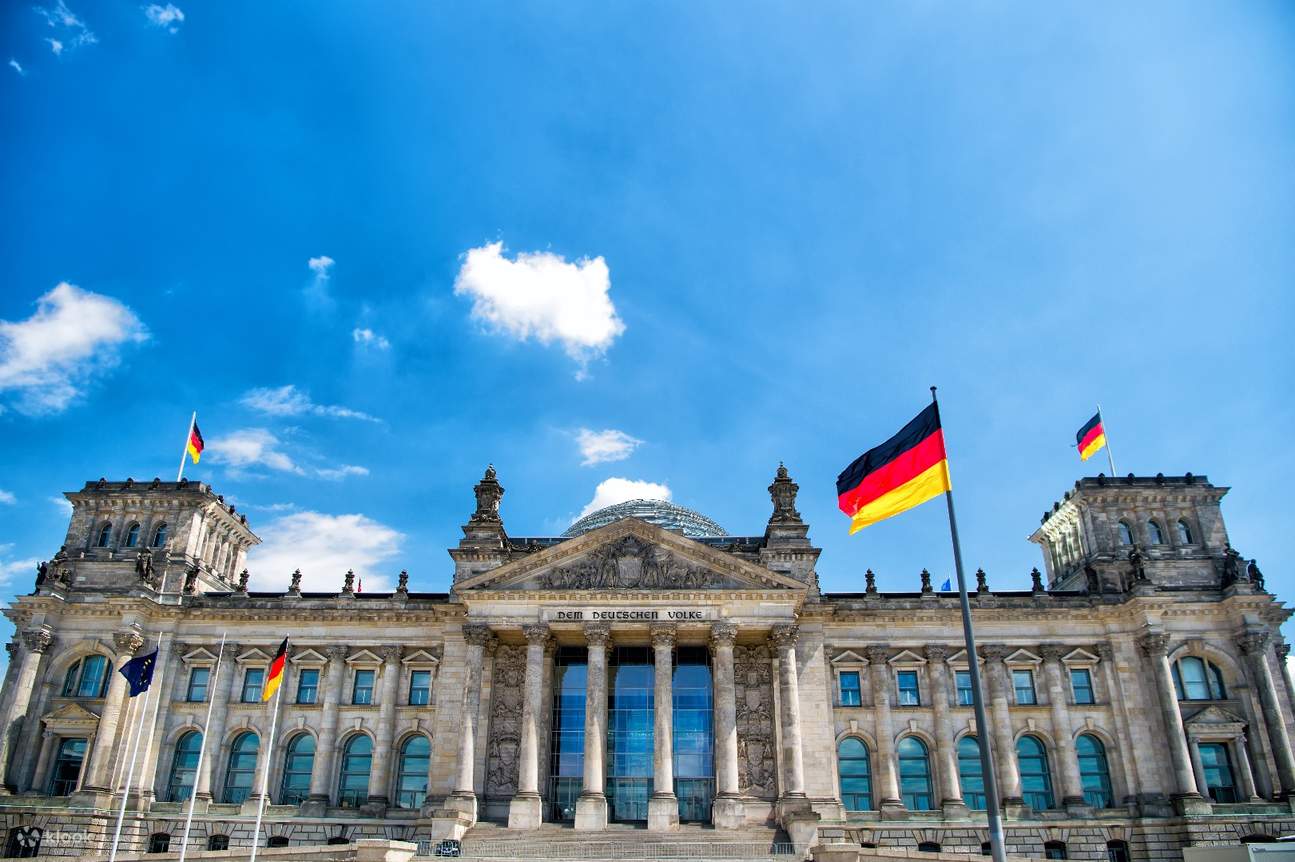 Berlin Red Buses Hop On Hop Off Sightseeing Bus - Klook