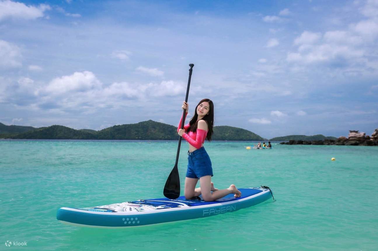 Sertai Dalam Menaiki Bot Tradisional Mewah Persendirian Pulau Coral ...