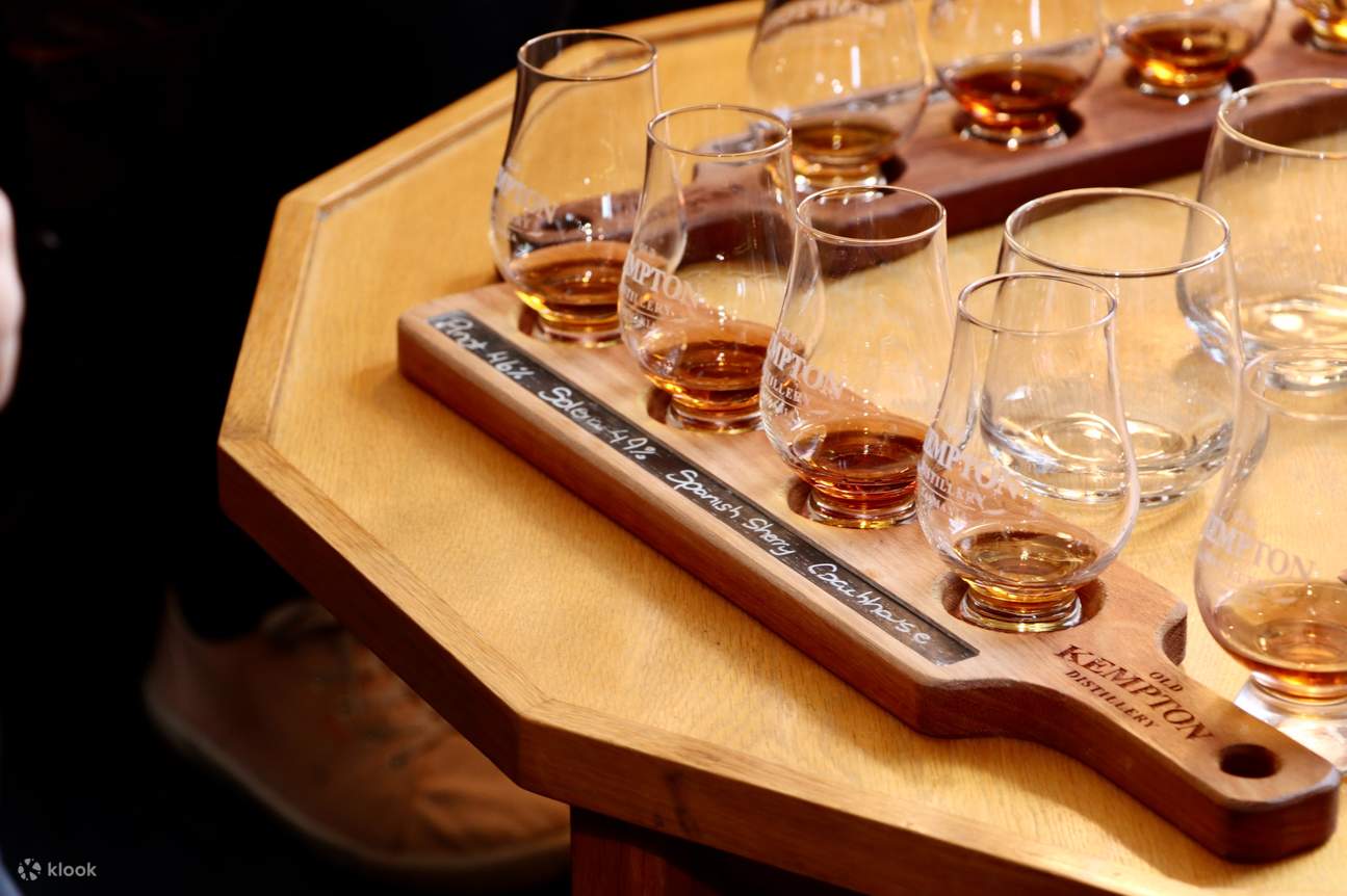 Whisky Distillery Tour and Guided Tasting in Kempton - Klook