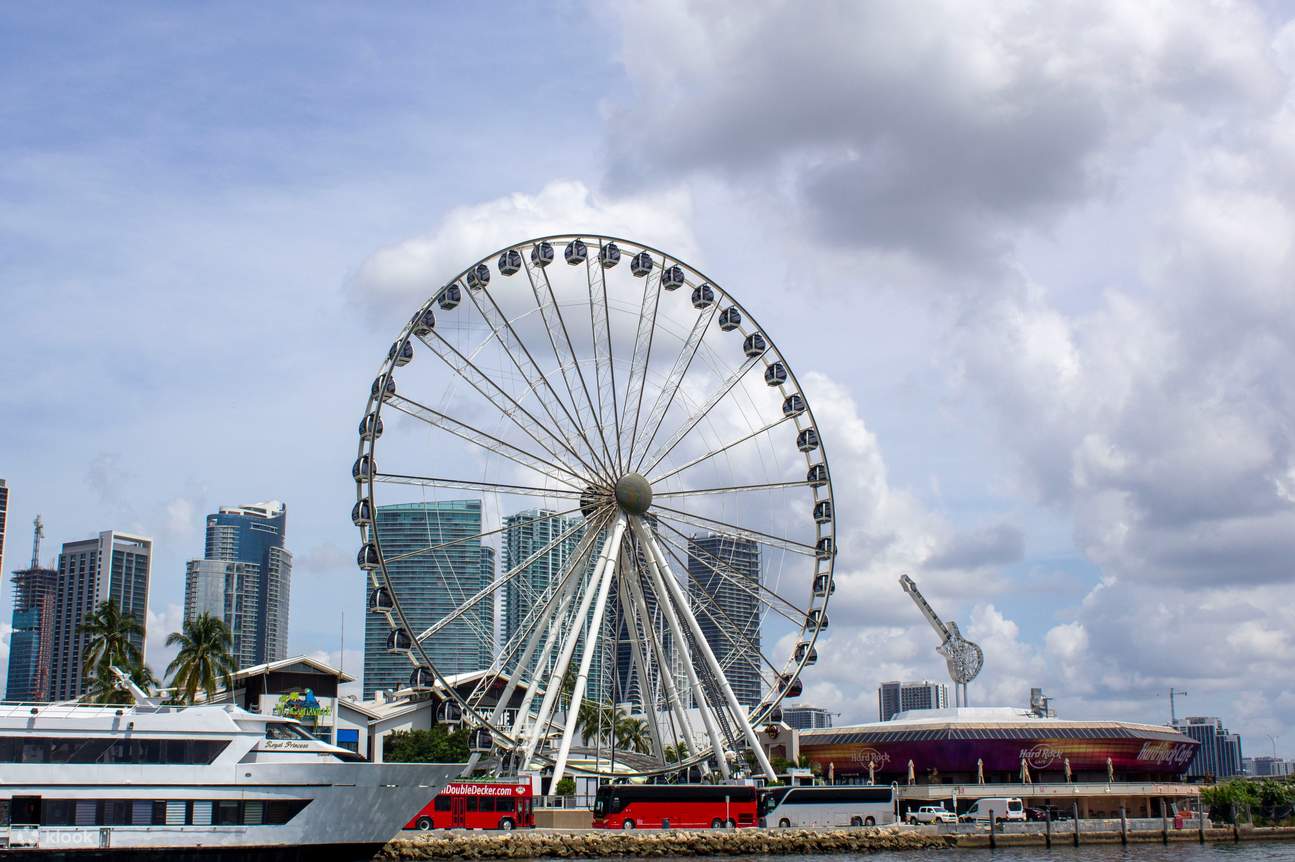 Terokai Kemegahan Miami: Lawatan Bot Menakjubkan ke Rumah Agam ...