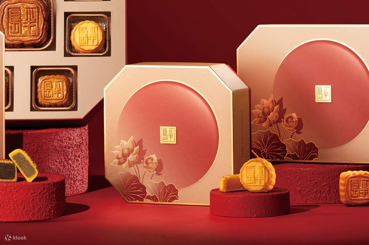 The Peninsula Hong Kong Mooncakes | Mini Egg Custard Mooncakes ...