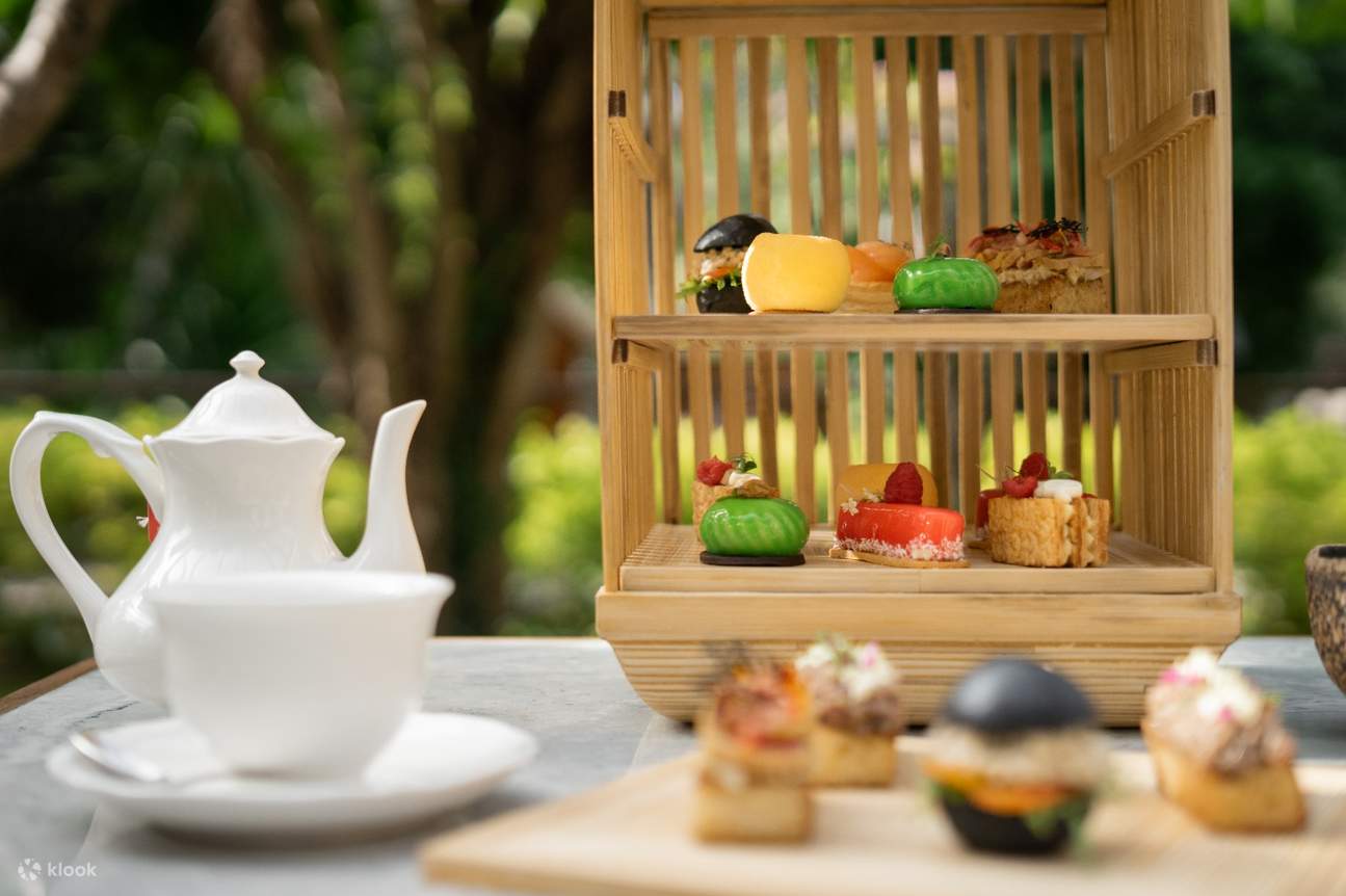 แพ็กเกจน้ำชายามบ่ายที่ Pier Eight ในโรงแรมอินเตอร์คอนติเนนตัล ซานัวร์ ...