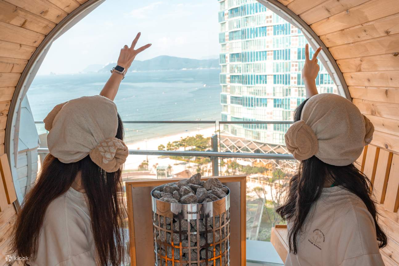 CLUBD OASIS Spa & Water Park Admission in Busan - Klook Singapore