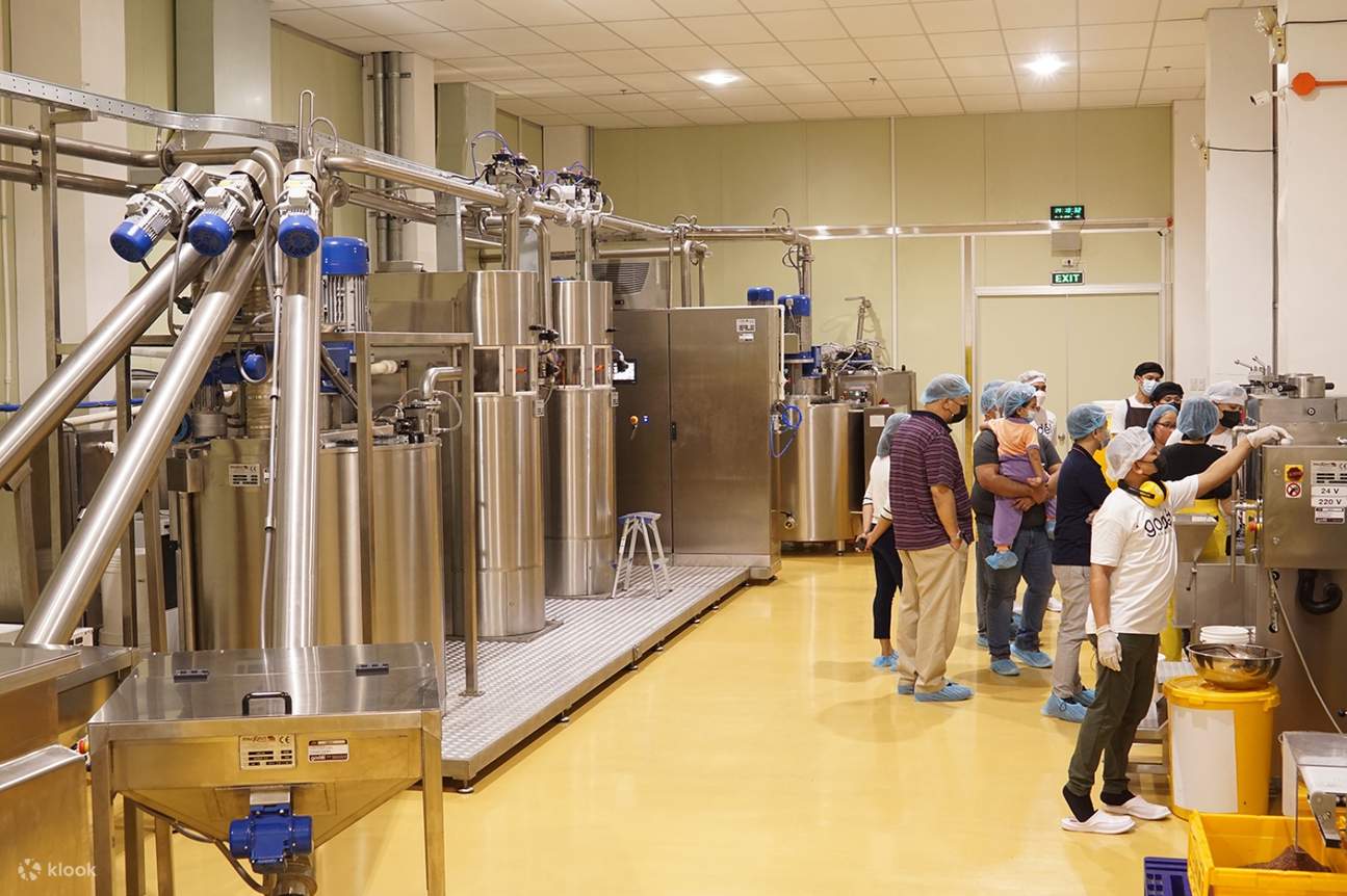 The Art of Bean-to-Bar: Godel Chocolate Factory Tour in Manila - Klook ...