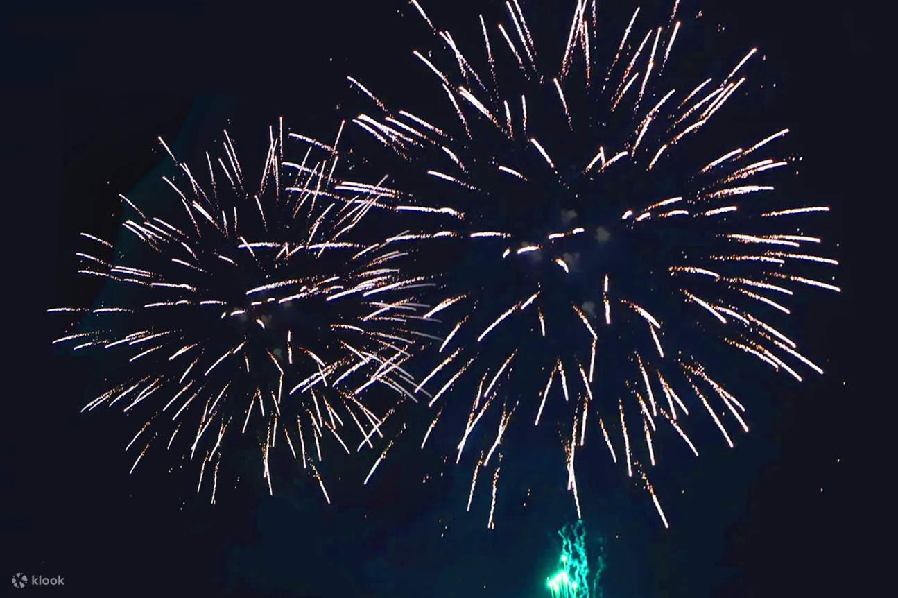 Hokkaido | Lake Toya Fireworks Festival & Showa Shinzan & Lake Hill ...