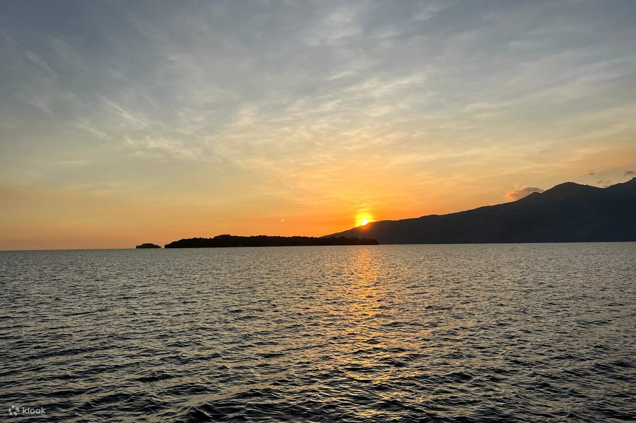 Chase the Sun: Sunset Cruise in Subic Bay for a Magical Evening - Klook ...