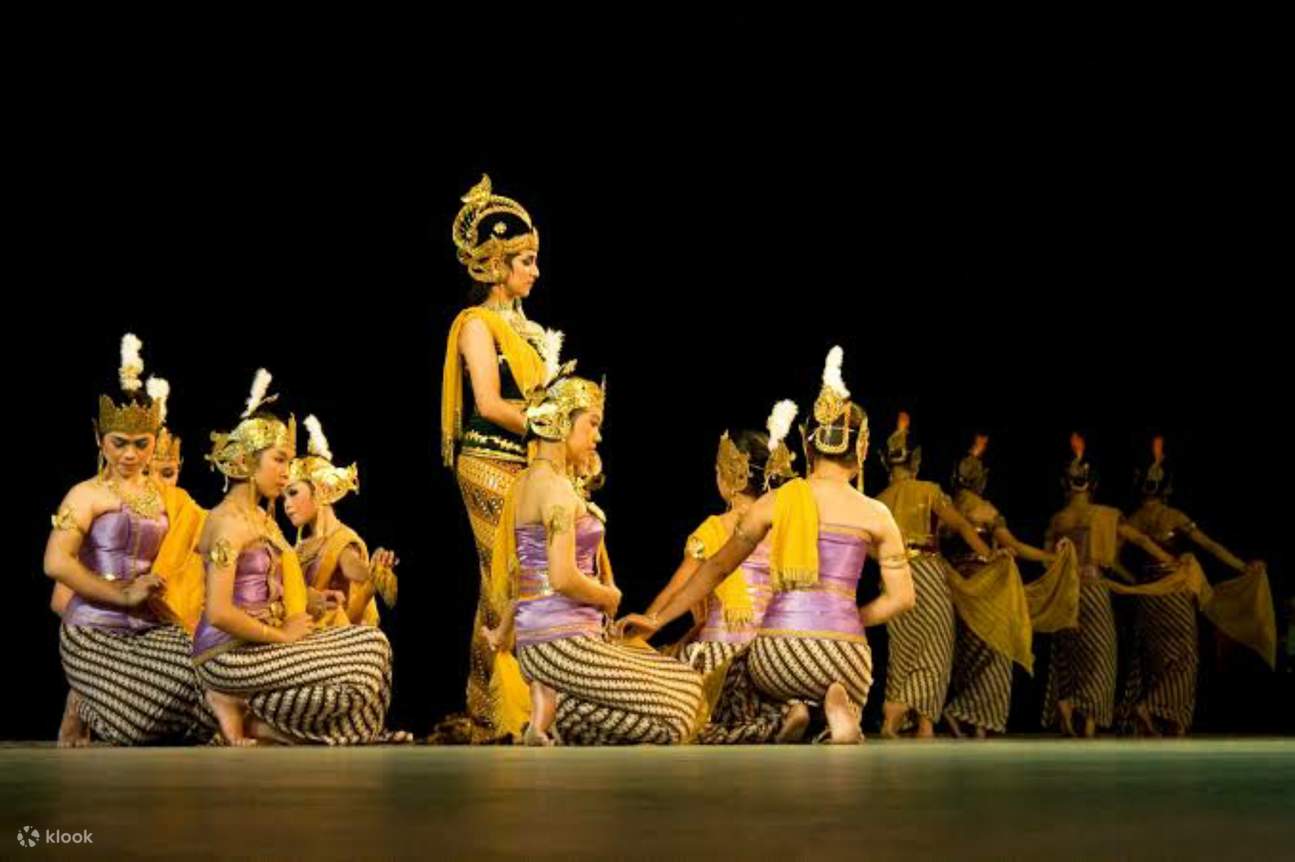 Tur Matahari Terbenam Prambanan Yogyakarta dan Tur Budaya Privat ...